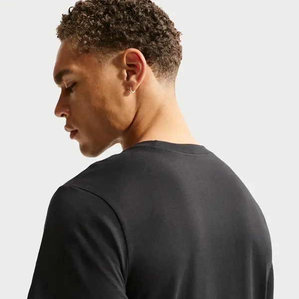 Nike T-shirt
