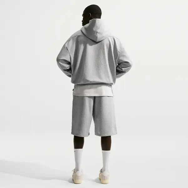 Nike Standard Issue Therma-fit 14" Fleece Basketball Shorts - Grey