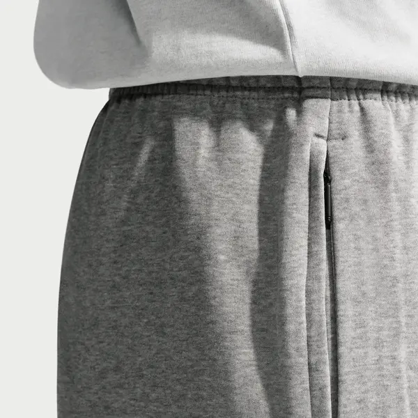 Nike Standard Issue Therma-fit 14" Fleece Basketball Shorts - Grey
