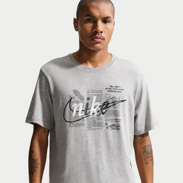 Nike Sportswear T-shirt