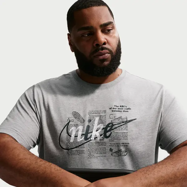 Nike Sportswear T-shirt