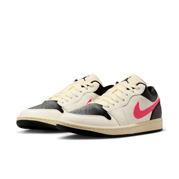 JORDAN 1 Low Shoes