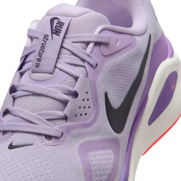 Nike Structure 26 Road Running Shoes