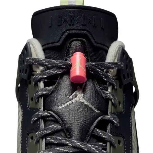 JORDAN Spizike Low Top Sneakers - Grey