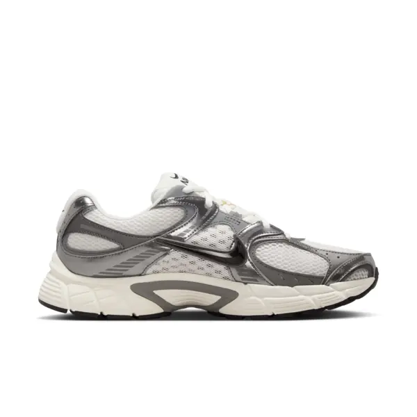 Nike V5 Rnr Sneakers - Grey