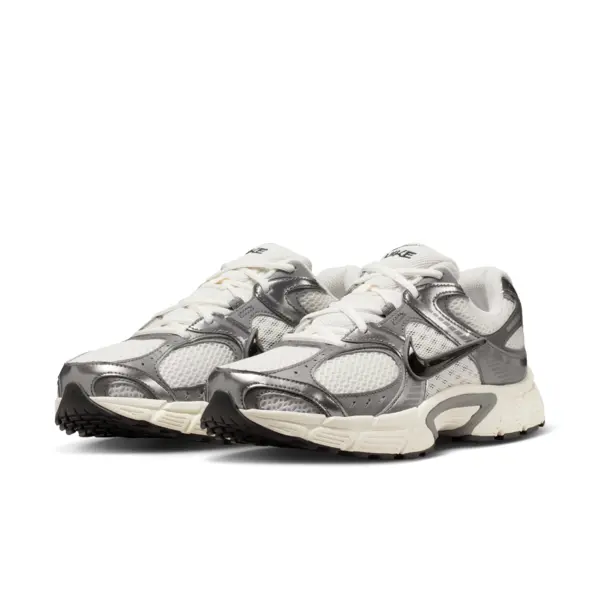 Nike V5 Rnr Sneakers - Grey