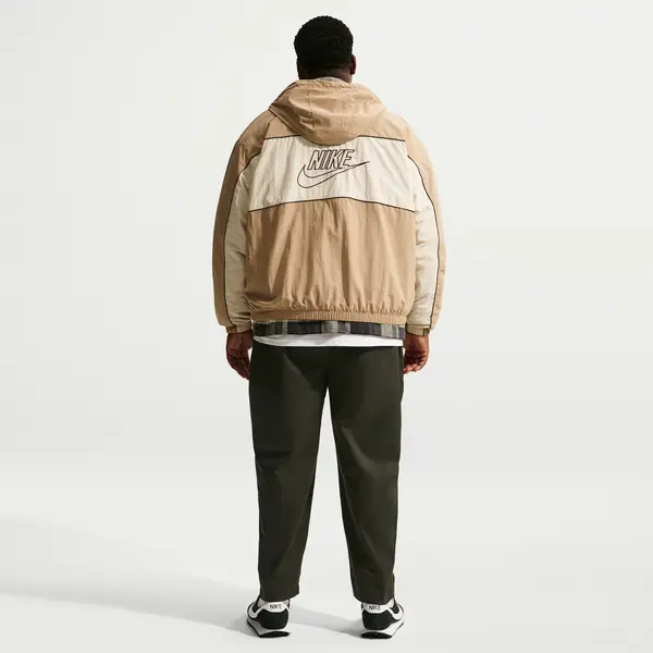 Nike Club Woven Tapered Pants