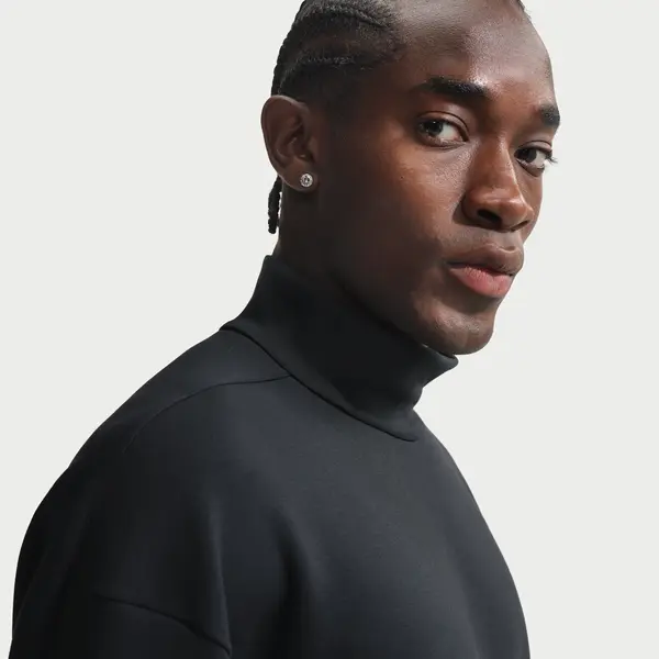 Nike 24.7 Impossiblysoft Dri-fit Turtleneck - Black