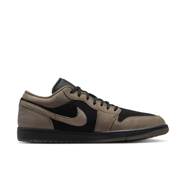 JORDAN 1 Low Se Shoes - Black