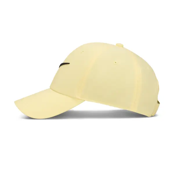 Nike Dri-fit Club Structured Swoosh Cap