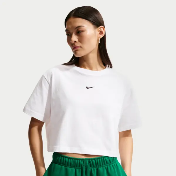 Nike Sportswear Classic Loose Short-sleeve Cropped T-shirt - White