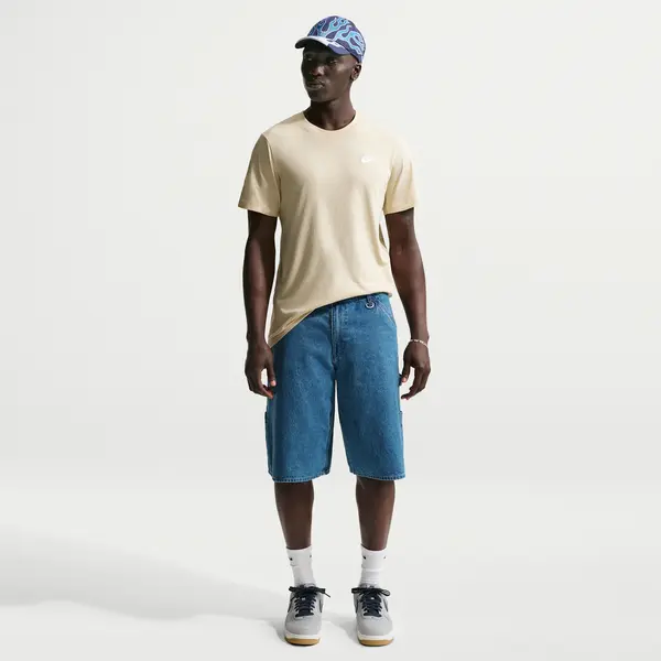 Nike Sportswear Club T-shirt - Brown