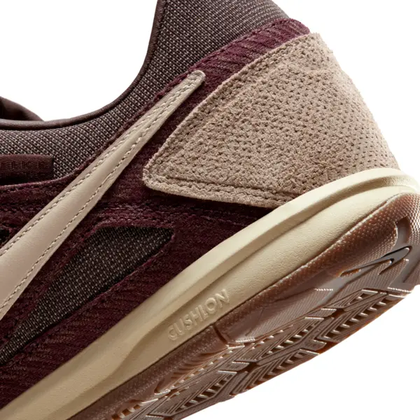 Nike Gato Shoes - Brown