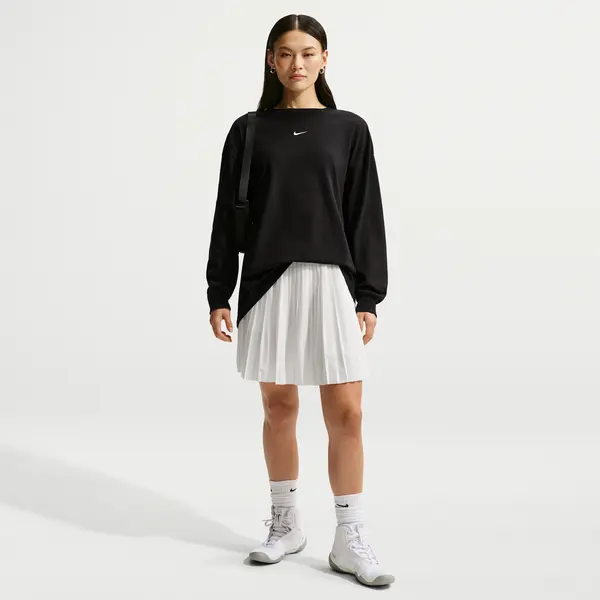 Nike Sportswear Classic Oversized Long-sleeve T-shirt