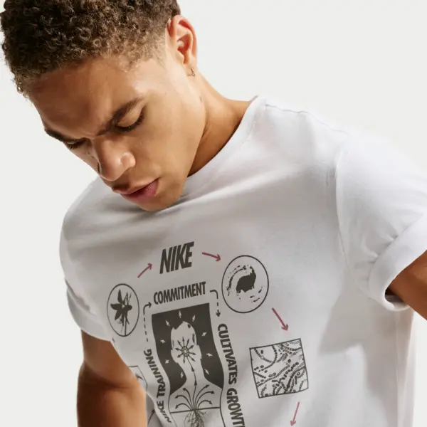 Nike T-shirt