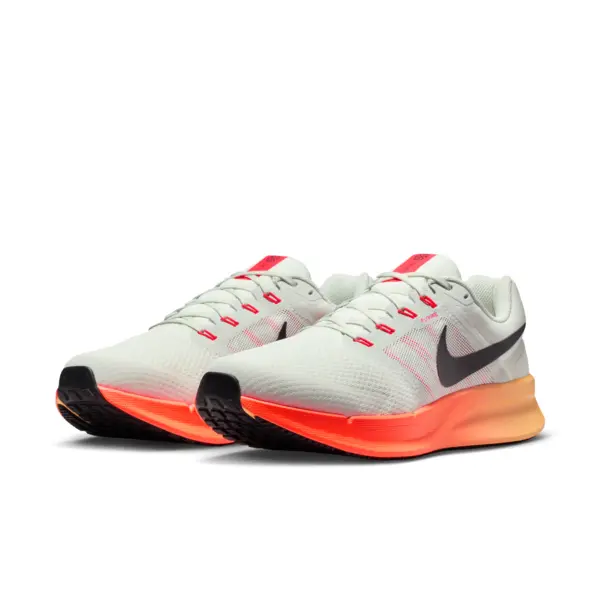 Nike Run Swift 3 Road Running Shoes