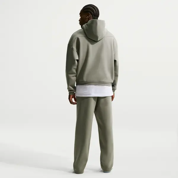 Nike Standard Issue Therma-fit Brushed Basketball Pullover Hoodie - Grey