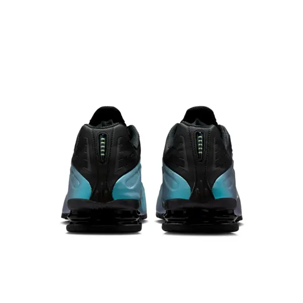 Nike Shox R4