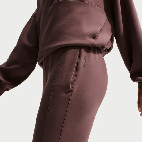 Nike 24.7 Impossiblysoft Dri-fit Mid-rise Jogger Pants - Purple