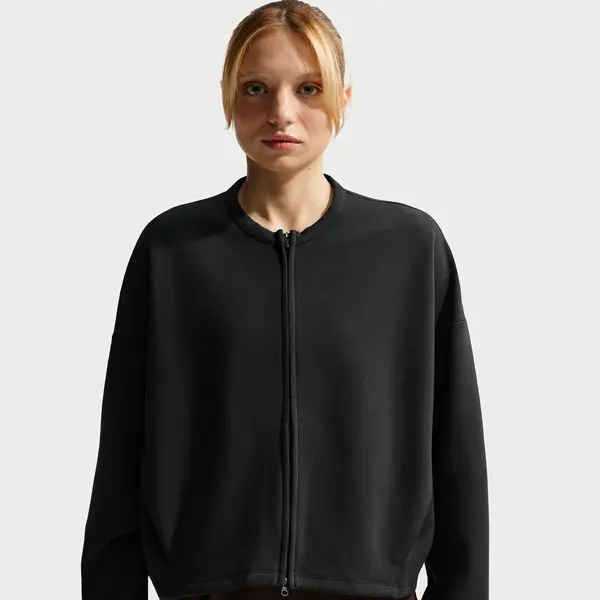 Nike 24.7 Impossiblysoft Dri-fit Oversized Full-zip Top - Black