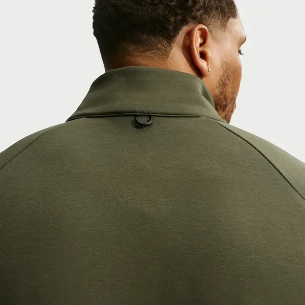 Nike 24.7 Impossiblysoft Dri-fit 1/2-zip Top - Green
