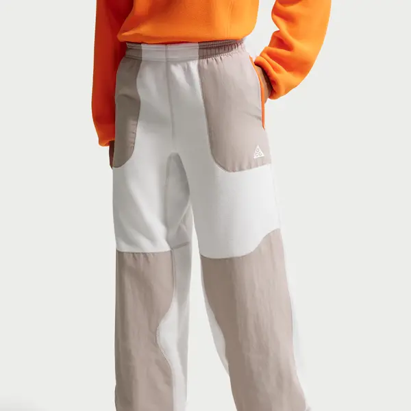 Nike Wolf Tree" Plus Fleece Pants - Grey