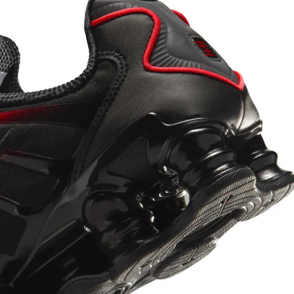 Nike Shox Tl Sneakers - Black