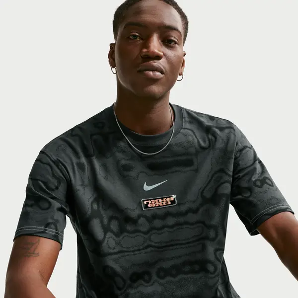 Nike T-shirt In Dark Smoke