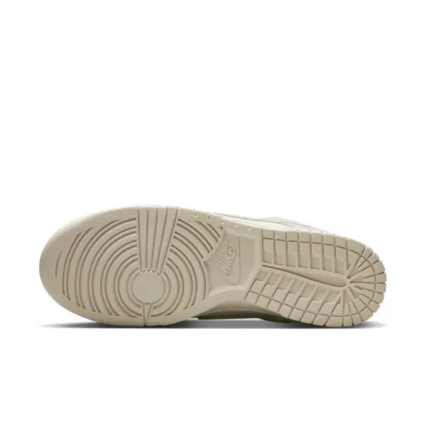 Nike Dunk Low Retro Se Sneakers - Grey