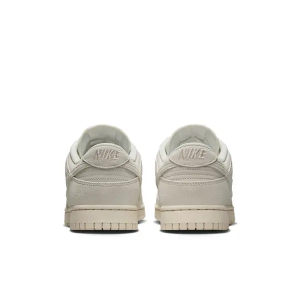 Nike Dunk Low Retro Se Sneakers - Grey