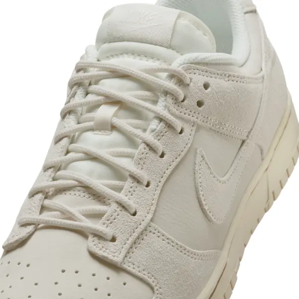 Nike Dunk Low Retro Se Sneakers - Grey