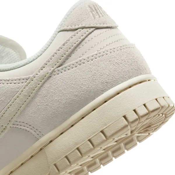 Nike Dunk Low Retro Se Sneakers - Grey
