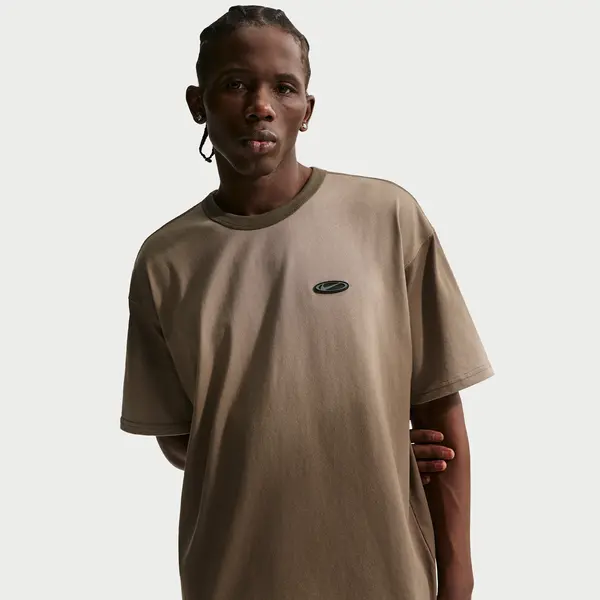 Nike Sportswear Premium Essentials T-shirt - Brown