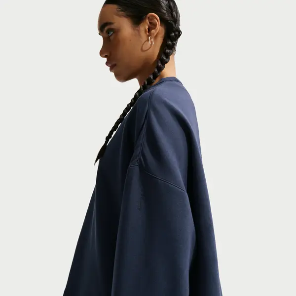 Nike 24.7 Impossiblysoft Dri-fit Oversized Crew-neck Top - Blue