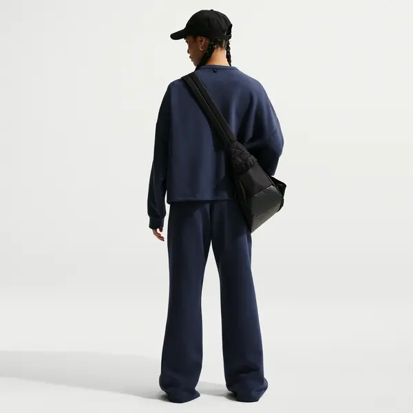 Nike 24.7 Impossiblysoft Dri-fit Oversized Crew-neck Top - Blue