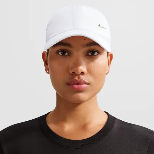 Nike Dri-fit Club Unstructured Metal Swoosh Cap - White