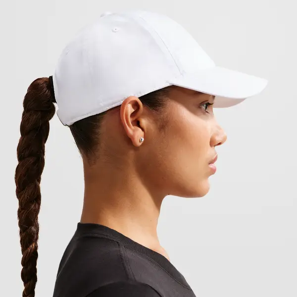 Nike Dri-fit Club Unstructured Metal Swoosh Cap - White