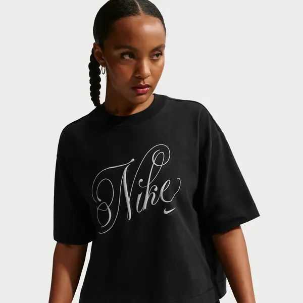 Nike Sportswear Oversized Short-sleeve T-shirt - Black
