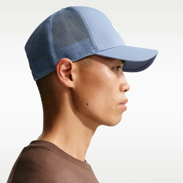 Nike Rise Structured Trucker Cap