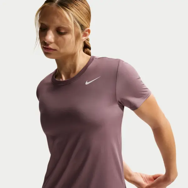 Nike Dri-fit Relaxed Fit T-shirt - Purple