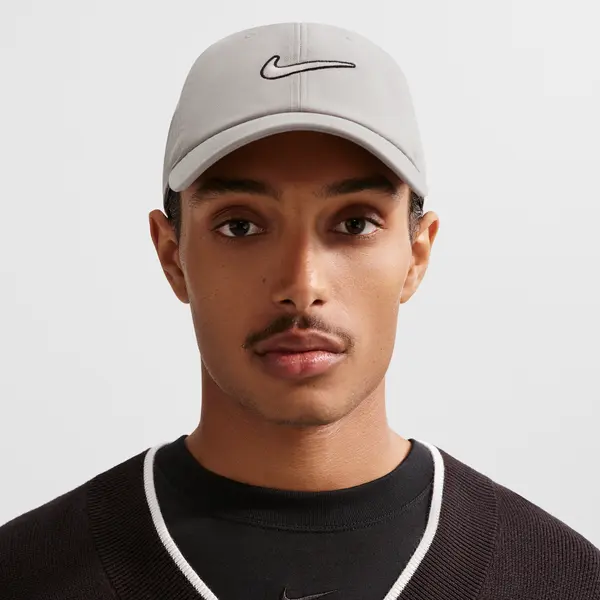 Nike Club Unstructured Swoosh Cap - Grey