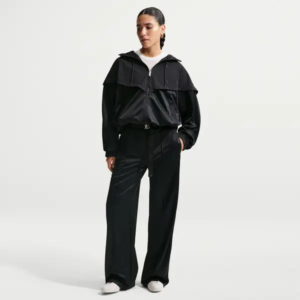 Nike Sportswear Loose Mid-rise Belted Pintuck Pants - Black
