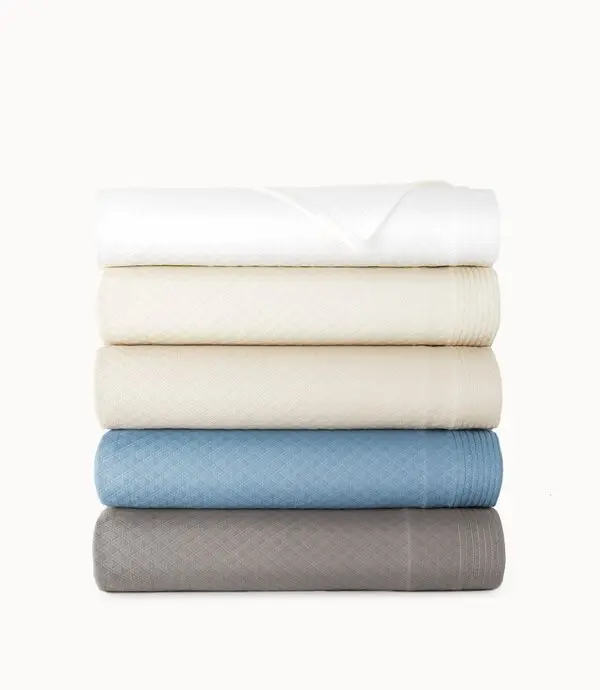 PEACOCK ALLEY Alyssa Coverlet - Chambray