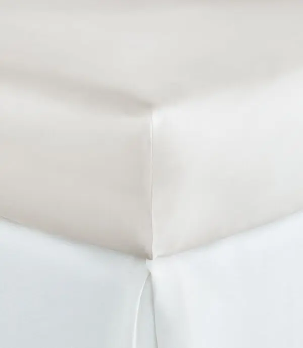 PEACOCK ALLEY Soprano Sateen Fitted Sheet