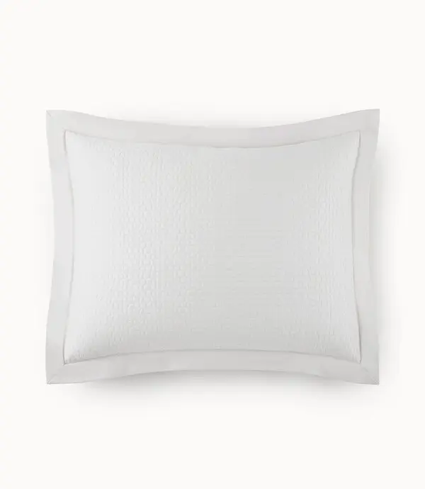 PEACOCK ALLEY Hamilton Quilted Sham - Pearl