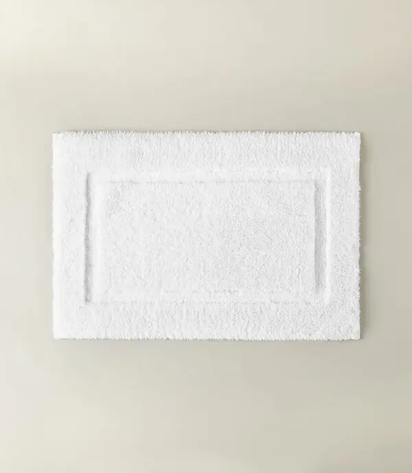 PEACOCK ALLEY Tiffany Cloud Bath Rug - Linen
