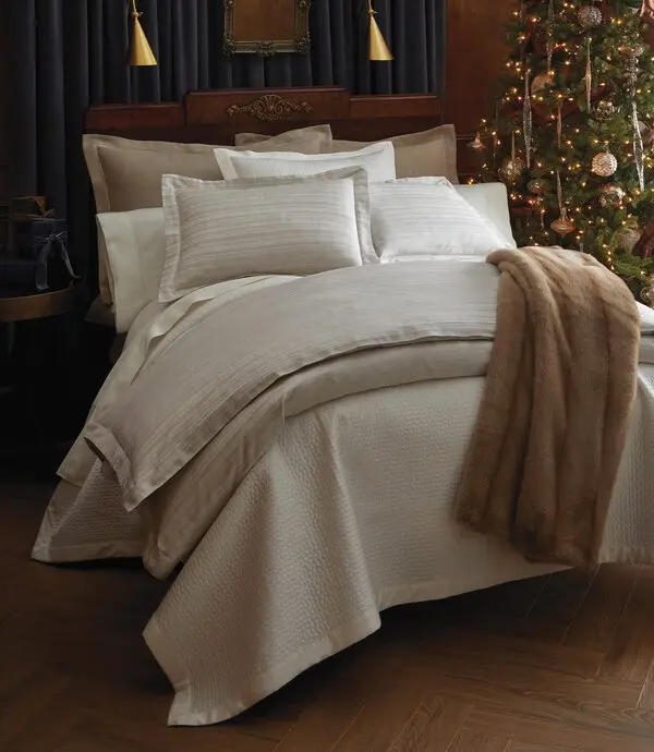 PEACOCK ALLEY Biagio Jacquard Duvet Cover - Azure