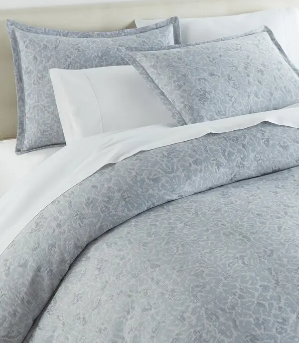 PEACOCK ALLEY Ravenna Jacquard Sham - Blue