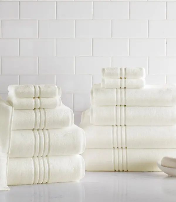 PEACOCK ALLEY Chelsea Plush Bath Towel Bundle - Linen