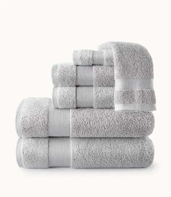 PEACOCK ALLEY Liam Essential Towel - Gray
